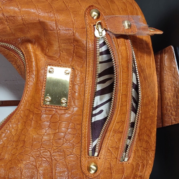 Linea Pelle Collection | Bags | Linea Pelle Collection Cognacburnt ...